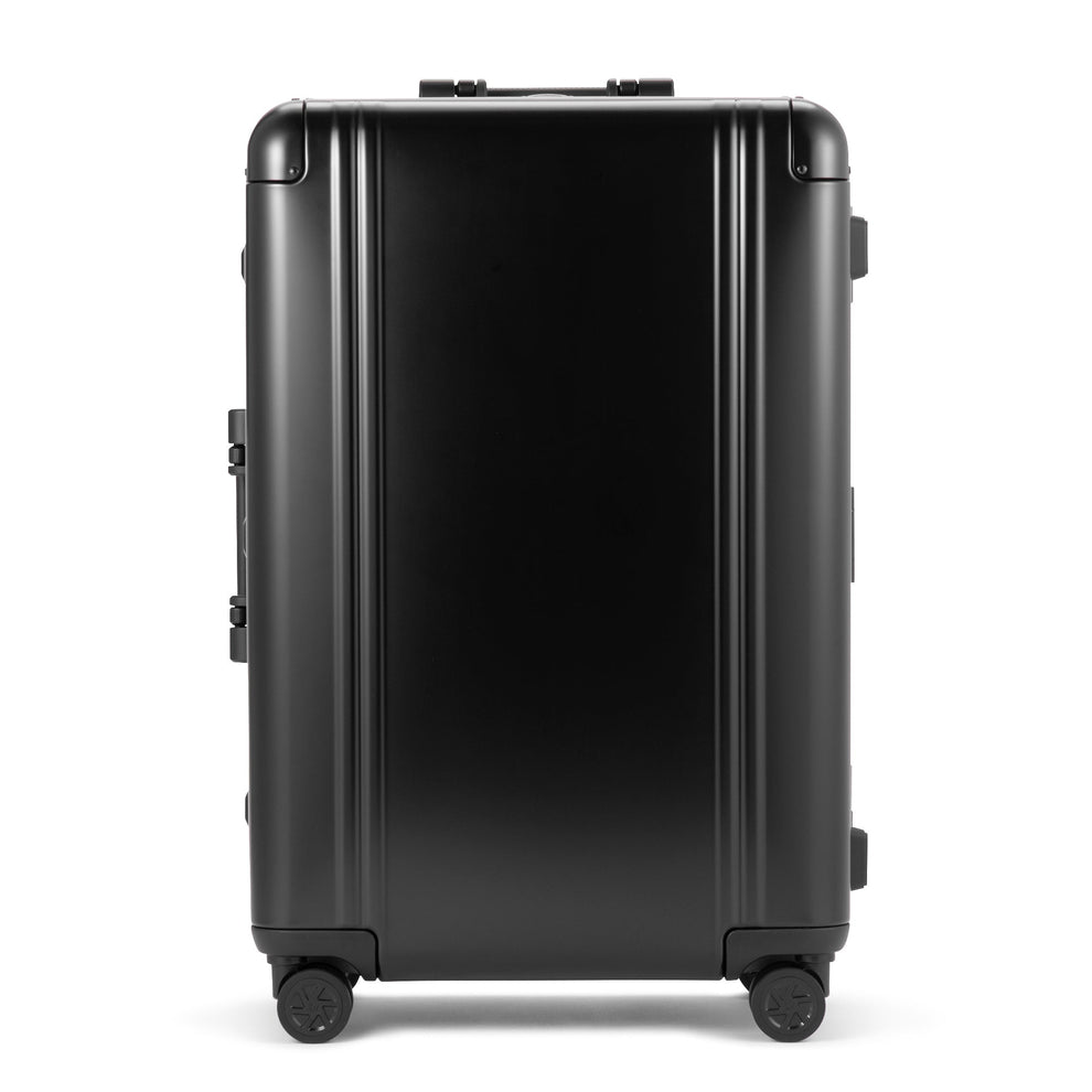 Classic Aluminum 3.0 | Large Travel Case 88L – Zero Halliburton